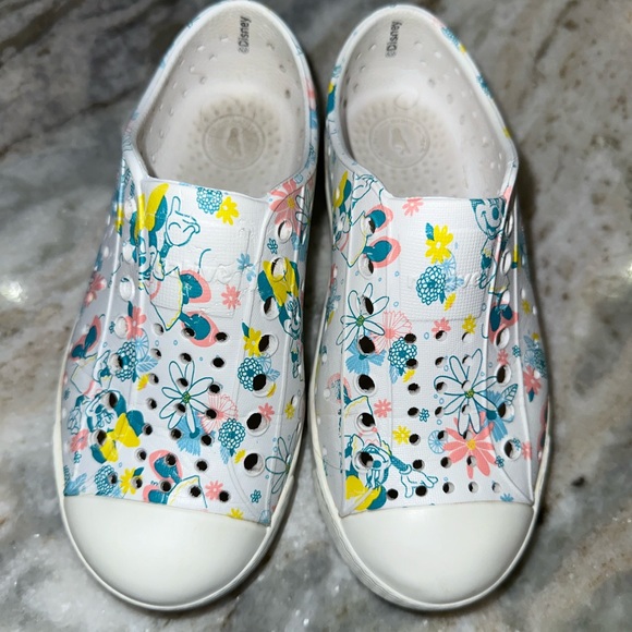 Native Shoes | Shoes | Girls Disney Natives | Poshmark